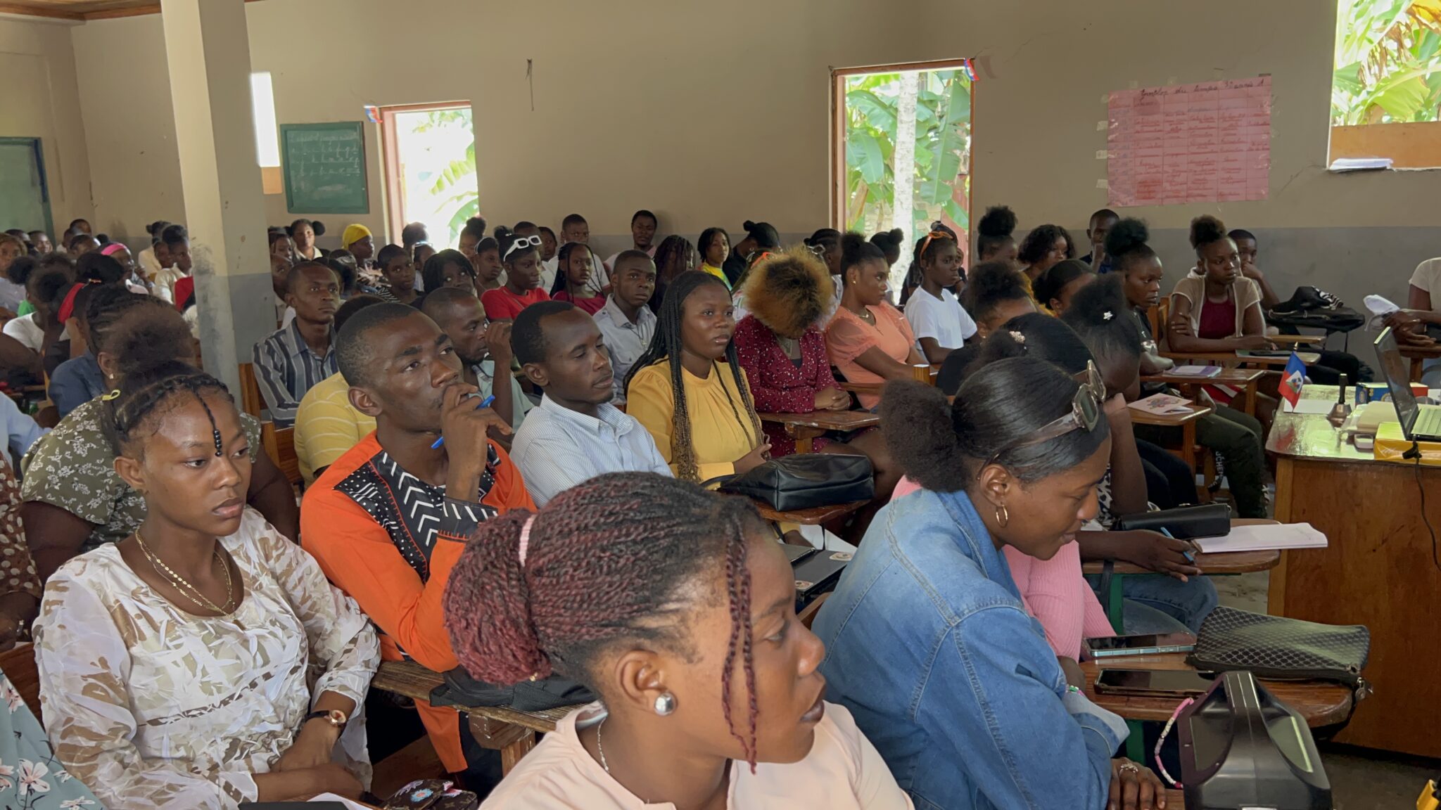 Machann Zen Haiti → Toujou Rete Enfome