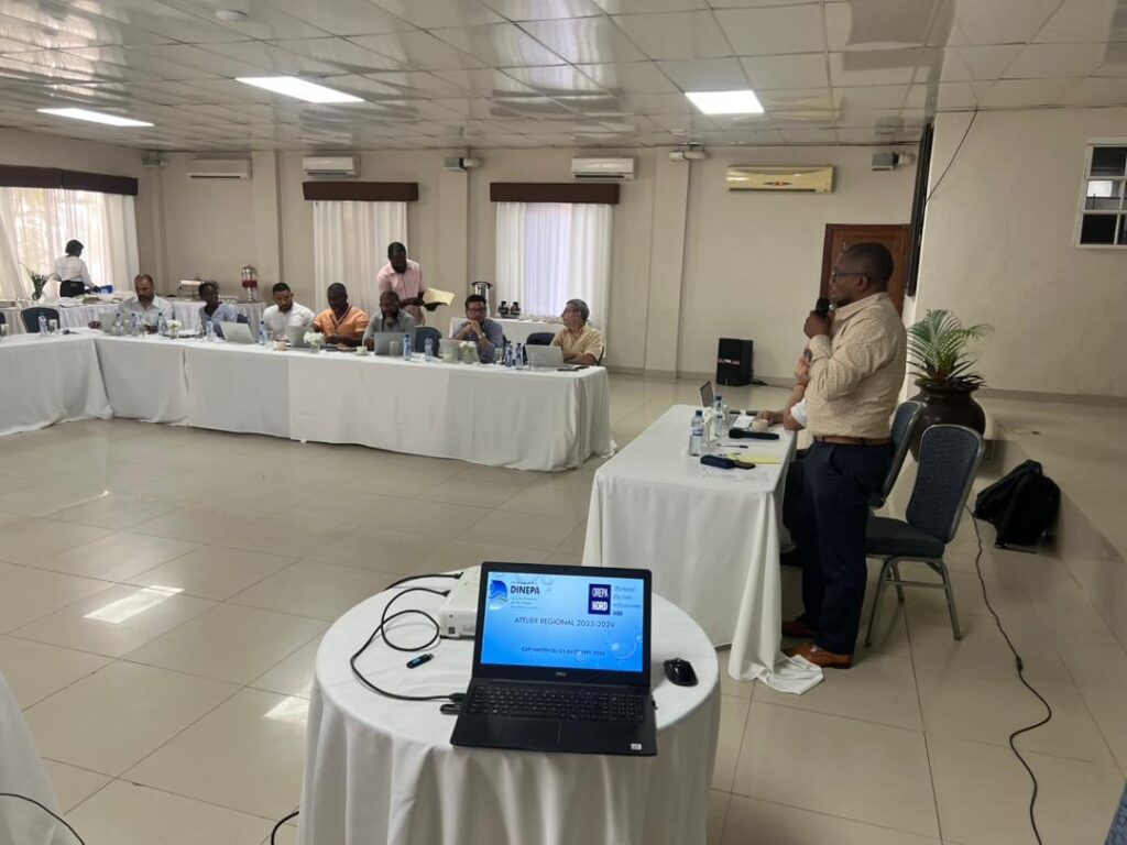 Machann Zen Haiti → Toujou Rete Enfome