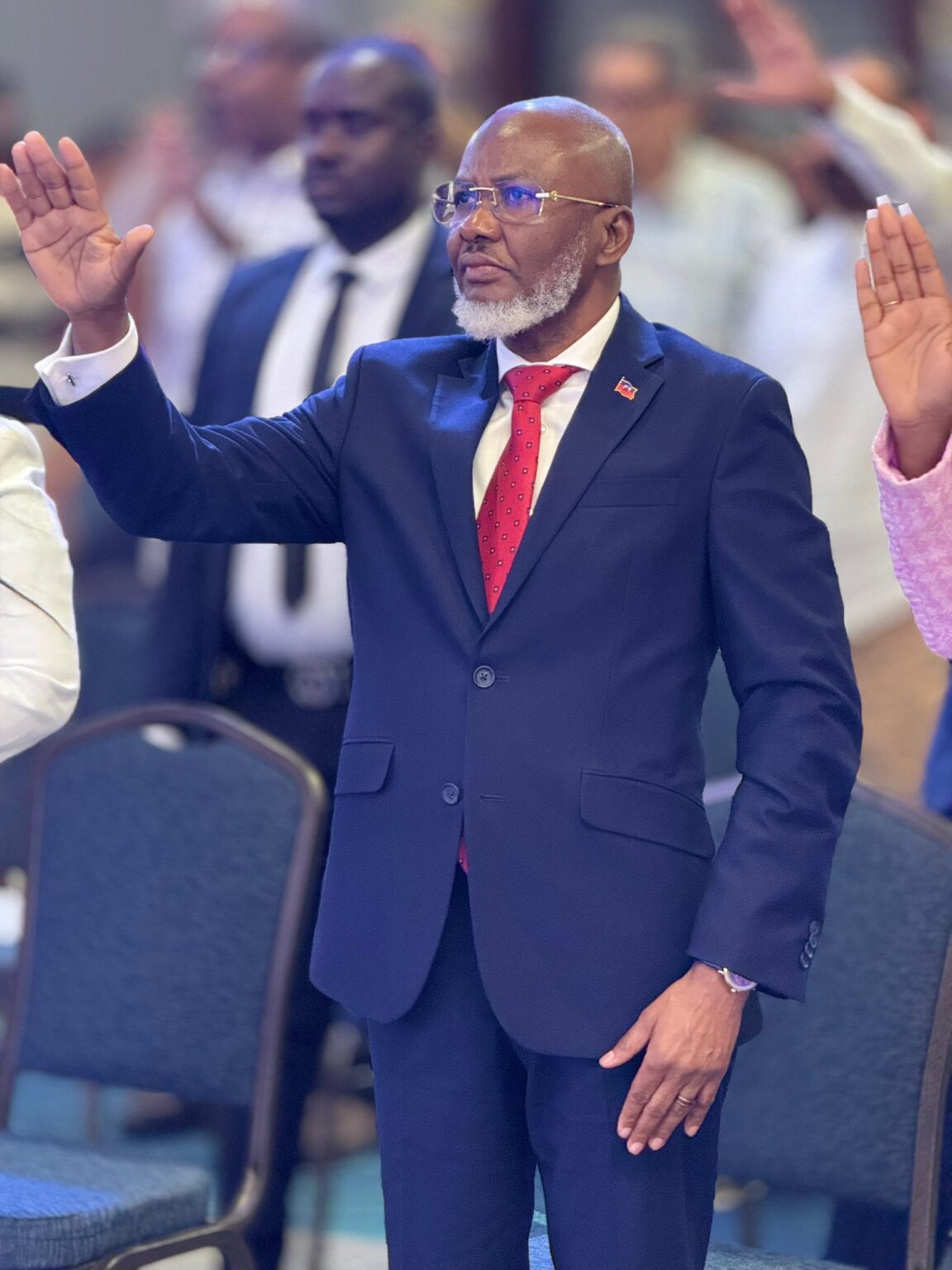 Machann Zen Haiti → Toujou Rete Enfome